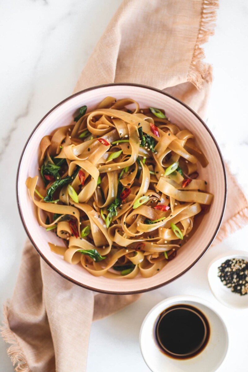 Healthy Sweet and Spicy Noodles Recipe - Veggiekins Blog