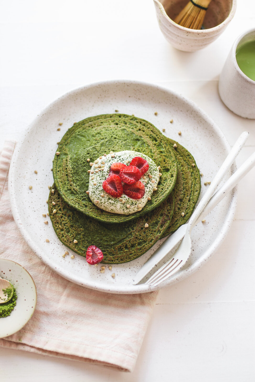 Vibrant Spinach Matcha Pancakes Recipe | Veggiekins Blog
