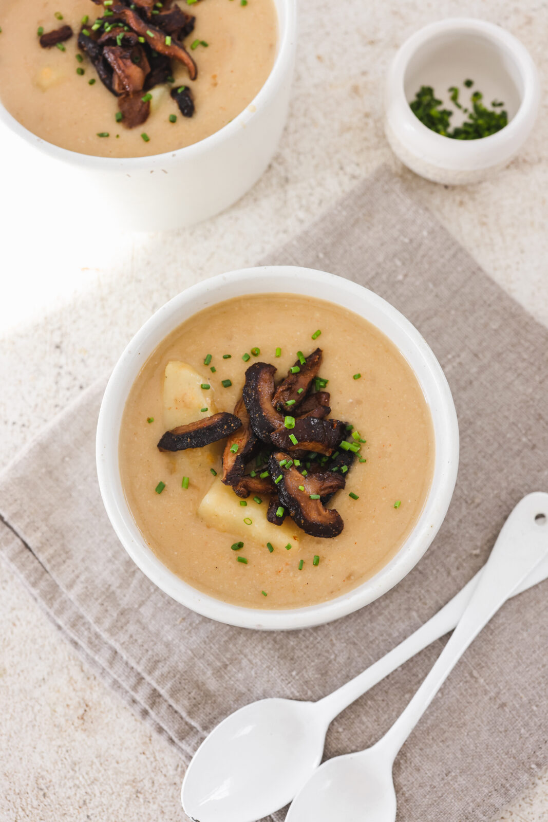 Easy Vegan Super Green Soup Recipe | Veggiekins Blog