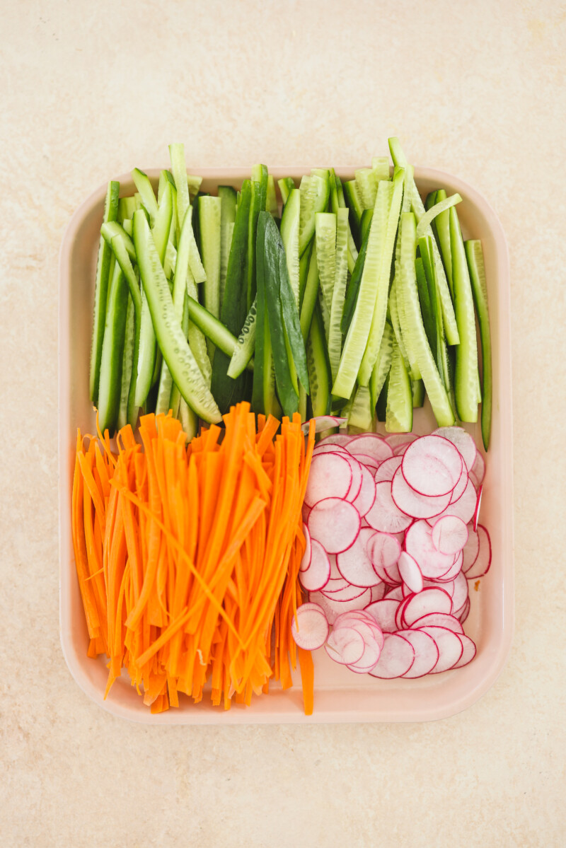 Easy Rainbow Veggie Salad Recipe with Peanut Dressing | Veggiekins Blog