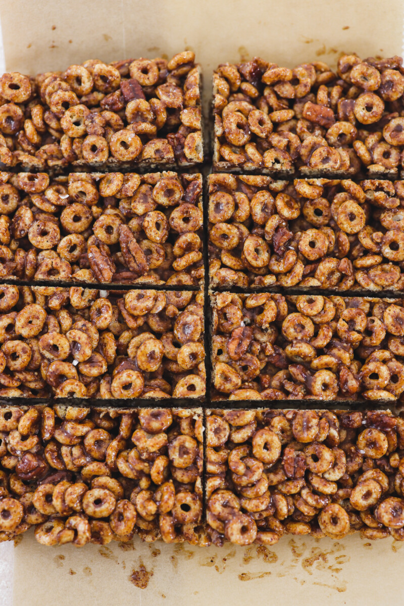 Easy Homemade Cereal Bars Recipe (Vegan) | Veggiekins Blog