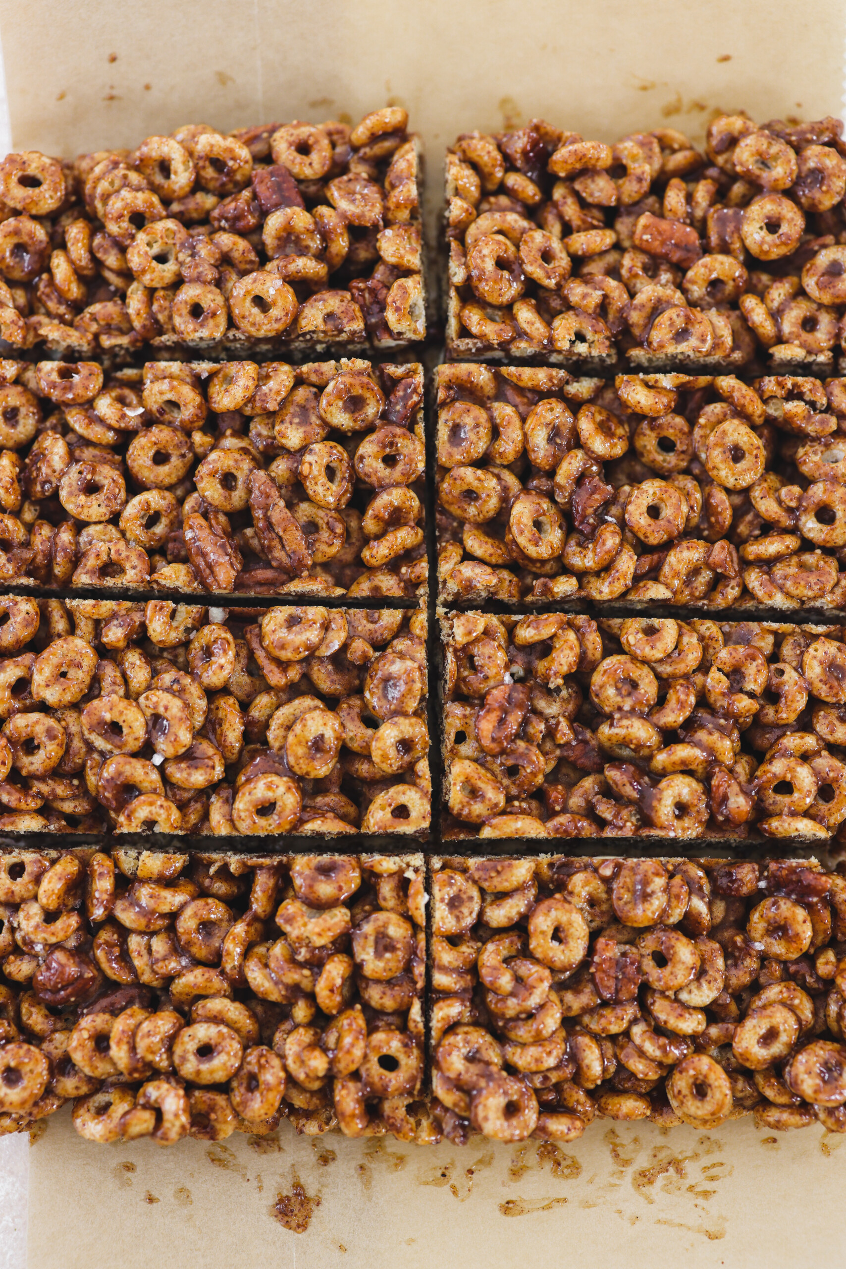 Easy Homemade Cereal Bars Recipe (Vegan) | Veggiekins Blog