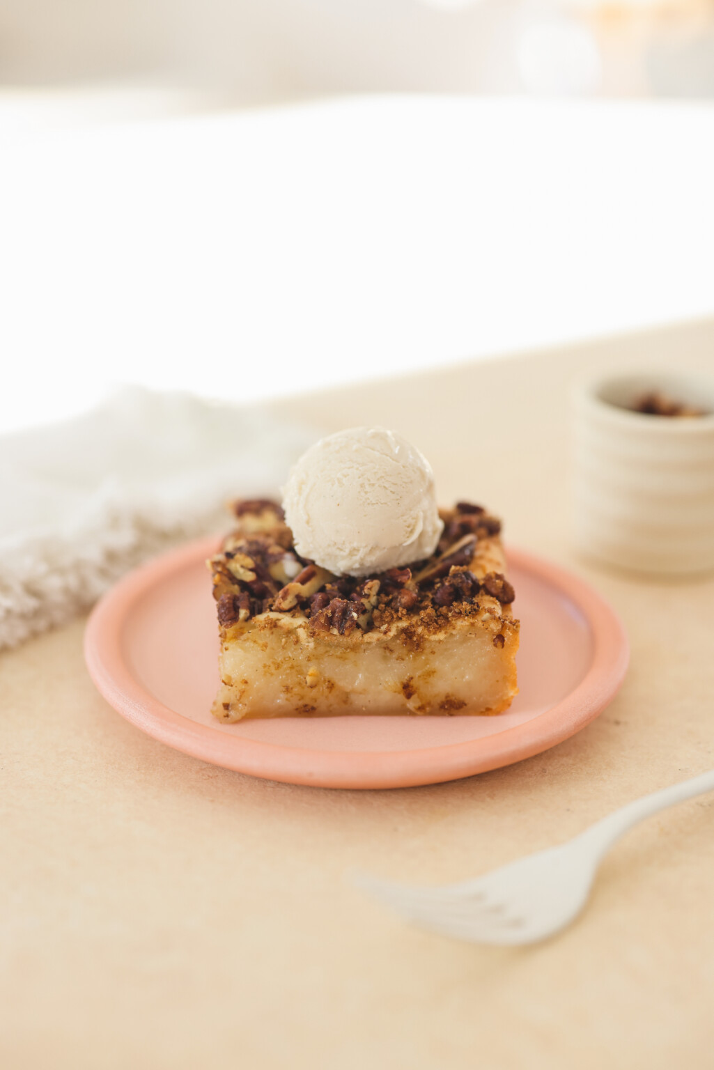Pecan Pie Butter Mochi Recipe | Veggiekins Blog